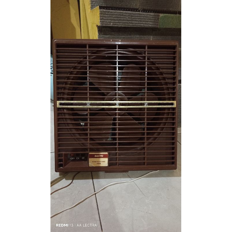Jual SANYO Exhaust Fan dinding Kipas angin Hexos 12 inch | Shopee Indonesia