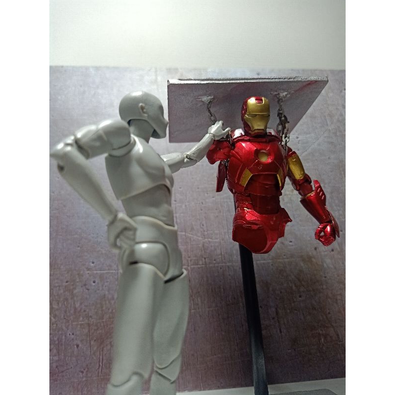 Jual Custom Figure Part Body Iron Man Repair Diorama | Shopee Indonesia