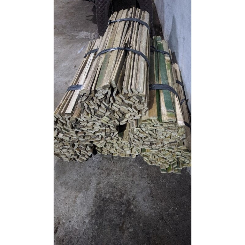 Jual bambu bilah 100 pcs serba guna untuk kandang ayam / anjir / pasang ...