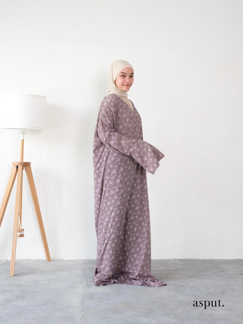 Jual ASPUT - Roses Airlite Series Mukena Abaya Travel Mini | Shopee ...