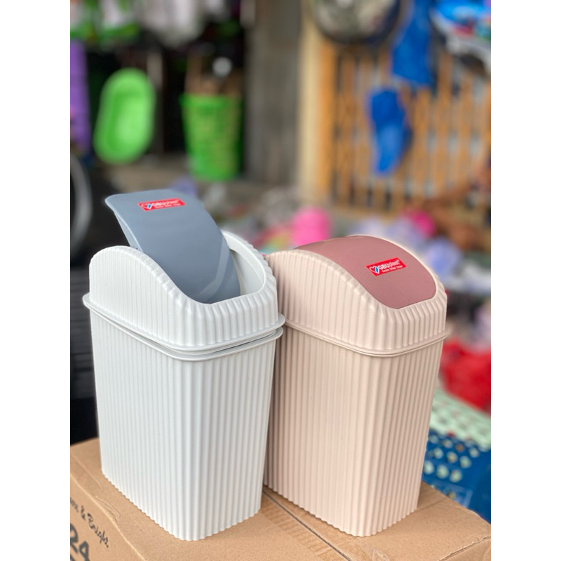 Jual Bak sampah kecil GBU plastik // Bak sampah mobil // bak sampah gbu ...