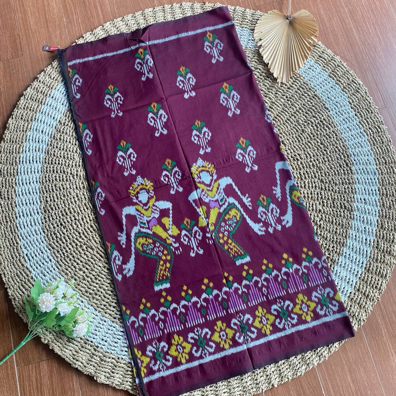 Jual KAIN TENUN ENDEK KHAS BALI MOTIF PENARI LEGONG WARNA MARUN ...