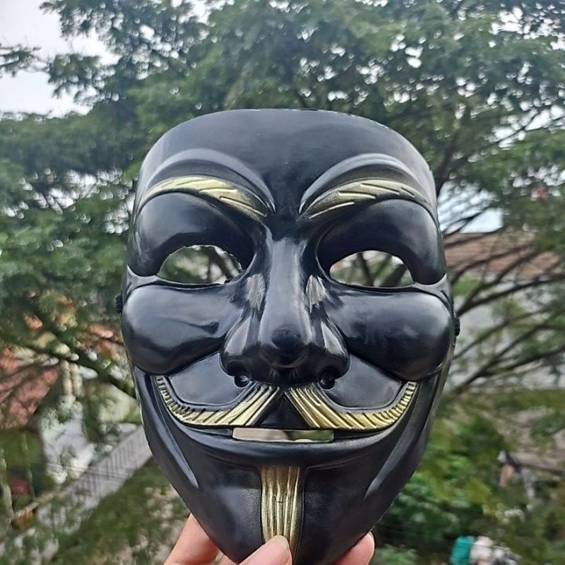 Jual topeng hacker anonymous vendetta hitam / topeng pesta | Shopee ...
