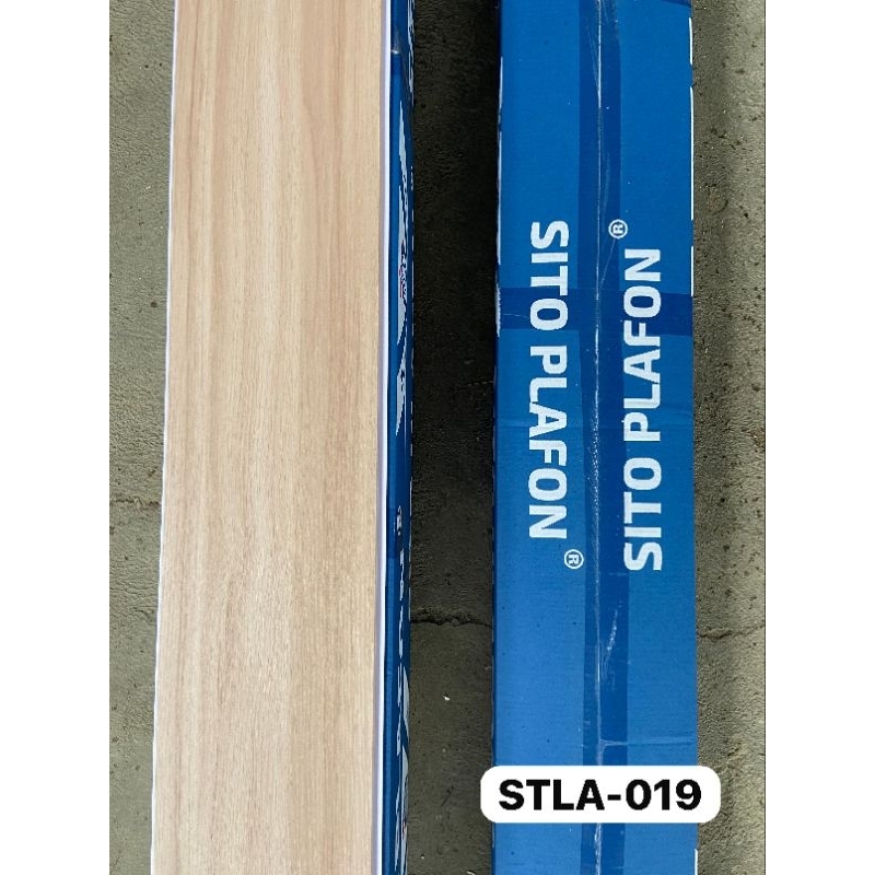 Jual Plafon PVC SITO Serat Kayu Coklat Muda 019 RATA | Shopee Indonesia
