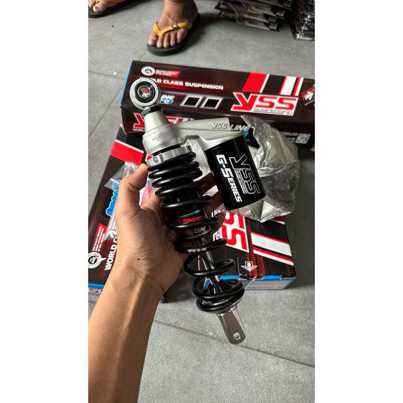 Jual Shock Shockbreaker Yss G Series Mio 300mm | Shopee Indonesia