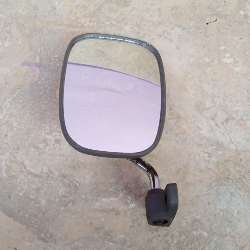 Jual spion st20 original SGP TNK hanya kiri | Shopee Indonesia