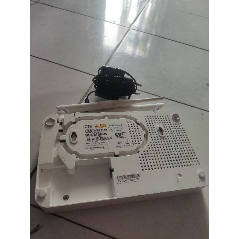 Jual ZTE F609 PORT BIRU + ADAPTOR | Shopee Indonesia