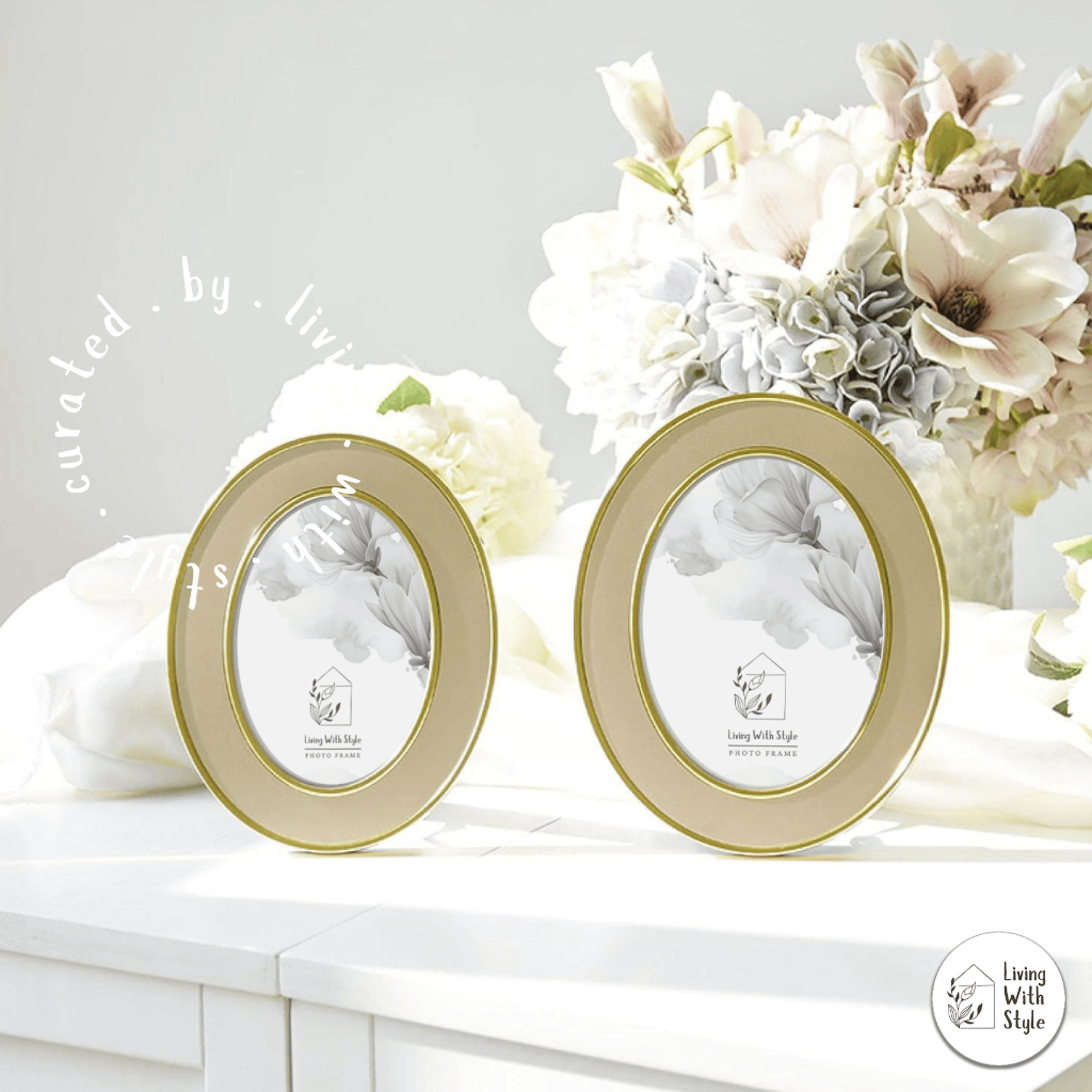 Jual Living With Style - Korean Vintage Oval Photo Frame / Bingkai Foto ...