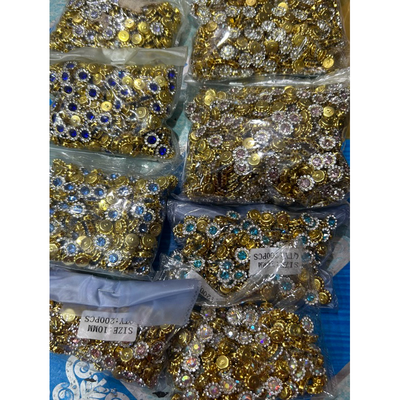 Jual Mata Bulat Cangkang Gold Berlian 8mm | Shopee Indonesia