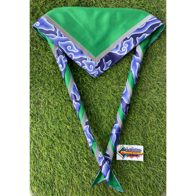 Jual SCRAF HIJAU SHAMROCK LIS MEGA MENDUNG | Shopee Indonesia