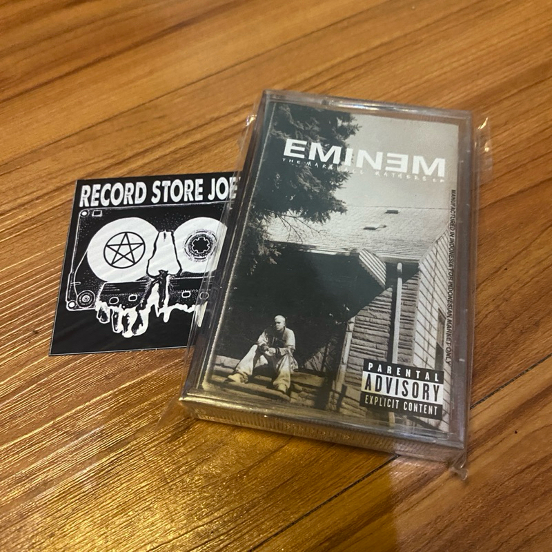 Jual kaset eminem - the marshall matters ( mulus, open segel ) | Shopee ...