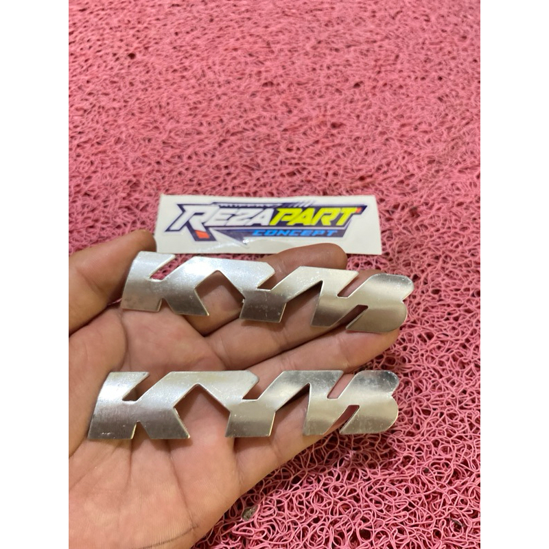 Jual EMBLEM KYB LOGO KYB EMBLEM KAYABA BOTTEM SKOK UNIVERSAL | Shopee ...