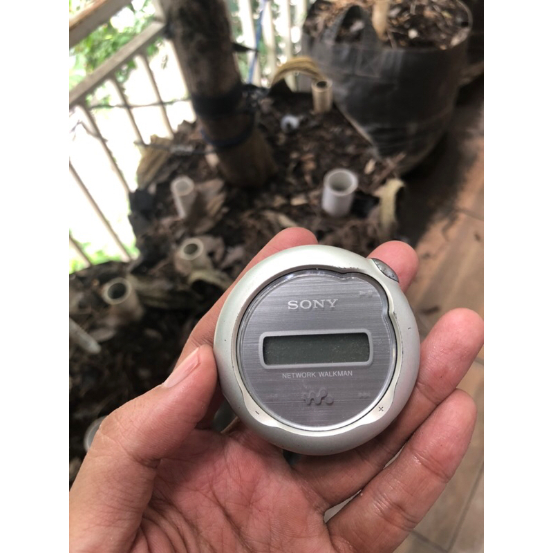 Jual vintage sony nw e105 network walkman original digital music mp3 ...