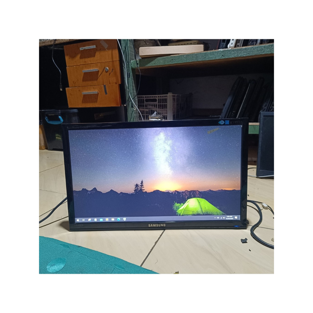 Jual Monitor LCD 19 inch tanpa kaki | Shopee Indonesia