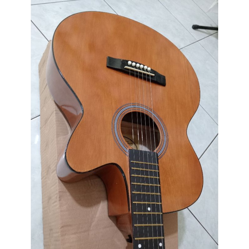Jual Gitar akustik cort tanam besi/Gitar pemula custom | Shopee Indonesia