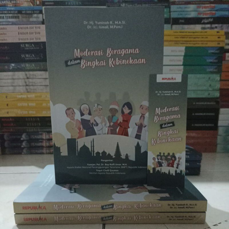 Jual BUKU MOTIVASI ISLAMI / BACAAN AGAMA FILSAFAT / MODERASI BERAGAMA DALAM BINGKAI KEBINEKAAN ...