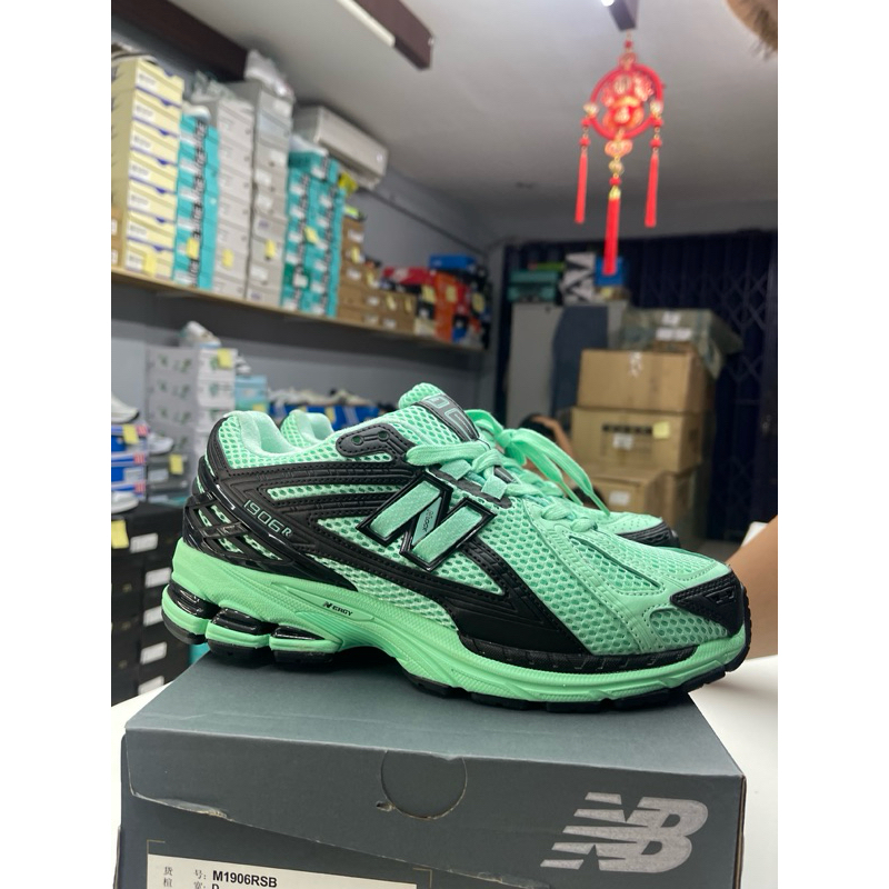 Jual 8) NB 1906R TOSCA HITAM | Shopee Indonesia