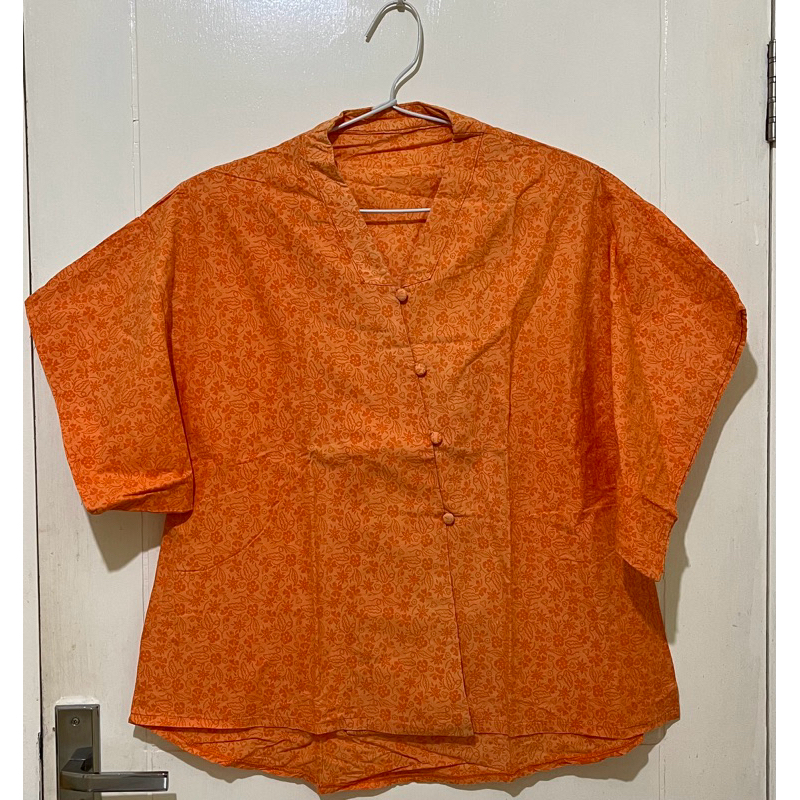 Jual PRELOVED BATIK ORANGE | Shopee Indonesia