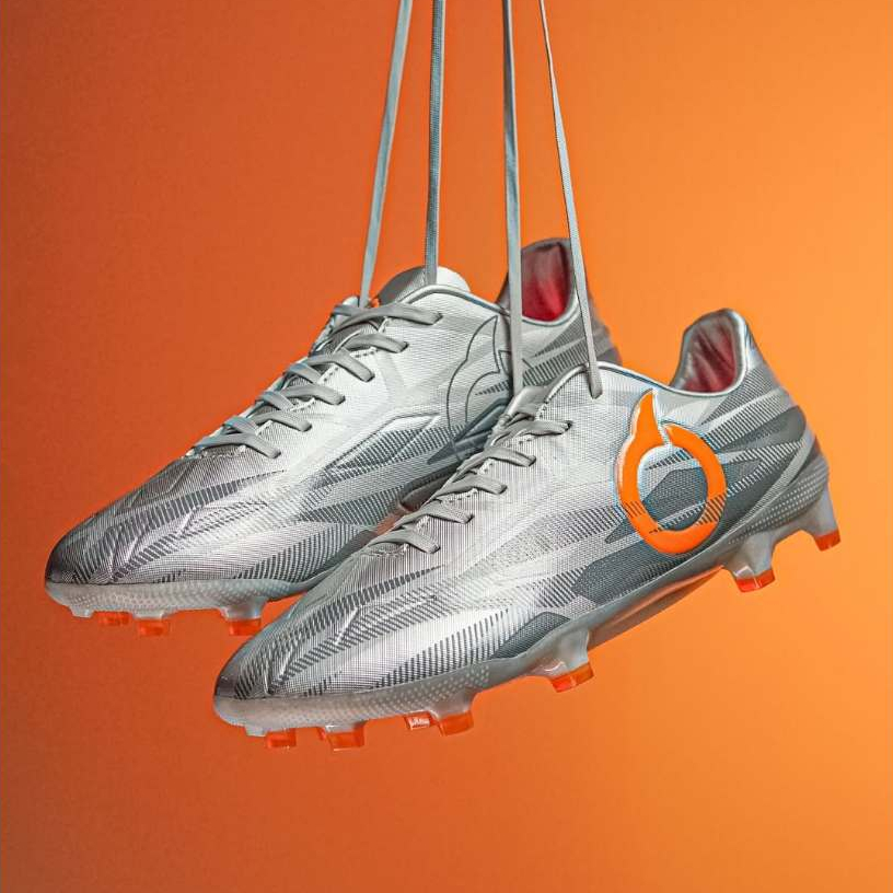 Jual Sepatu Bola Ortuseight Catalyst Hyperion FG - Silver Ortrange ...