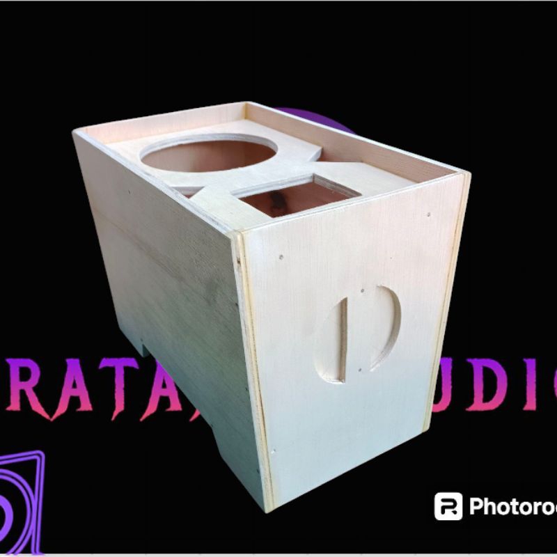 Jual box sepeaker line array 6 inch | Shopee Indonesia