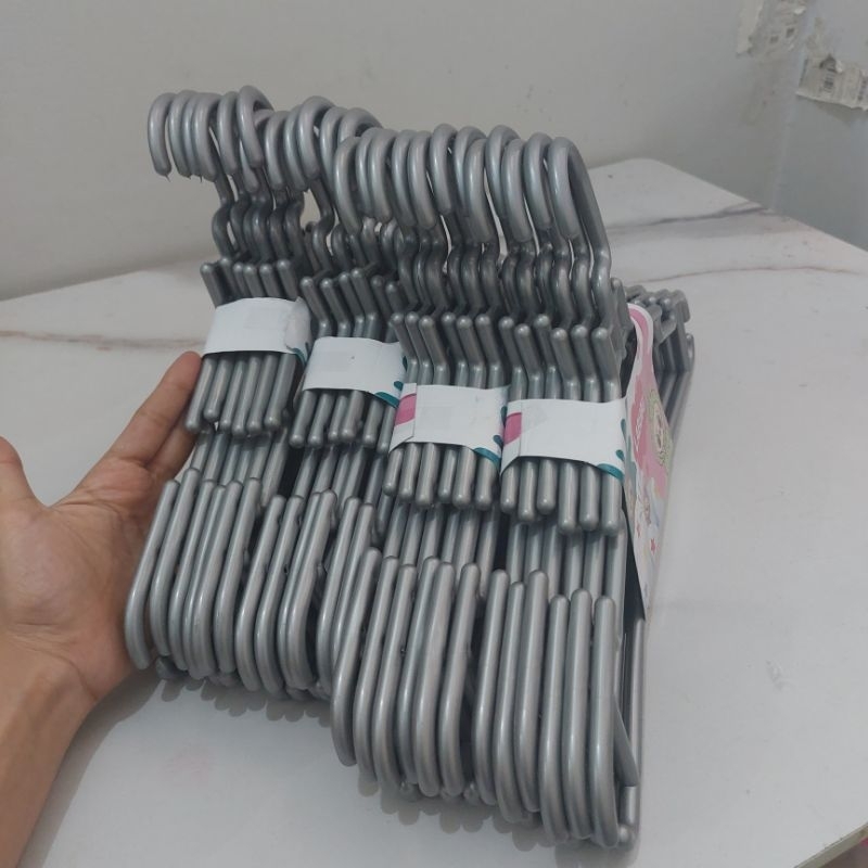 Jual hanger gantungan baju silver lebar 38 isi 6 dan 12pcs. | Shopee ...