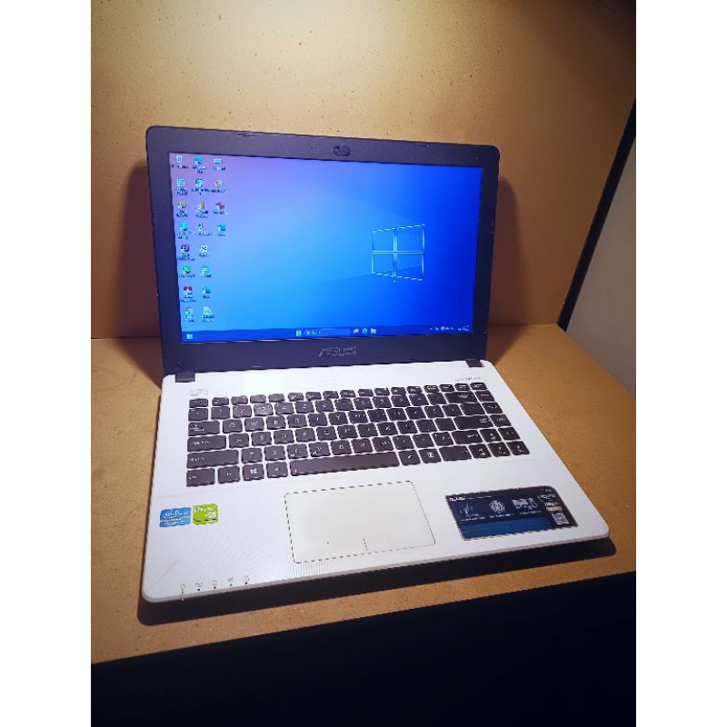 Jual Asus x450cc i7 (gen3) 3537u 2.5ghz TurboBoost + 8gb + ssd 255gb ...