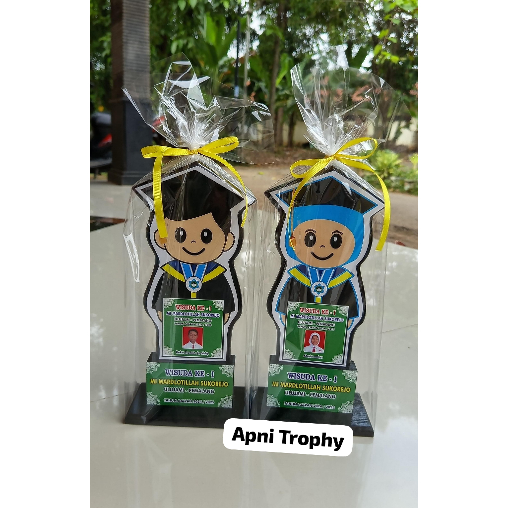 Jual PLAKAT WISUDA ANAK BAHAN KAYU JATI VANDEL KAYU FREE EDIT FOTO ...