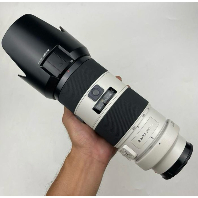 Jual Sony SAL 70-200mm F2.8 G SSM Sony A mount lens used mulus | Shopee ...