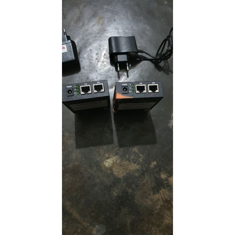 Jual media converter gigabyte 2fo 2 lan / estafet 2fo 2 lan bekas ...