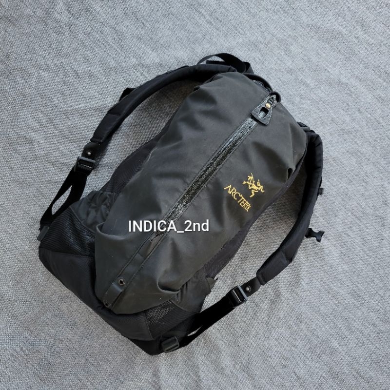 Jual Arc'teryx Arro 22 Backpack second | Shopee Indonesia