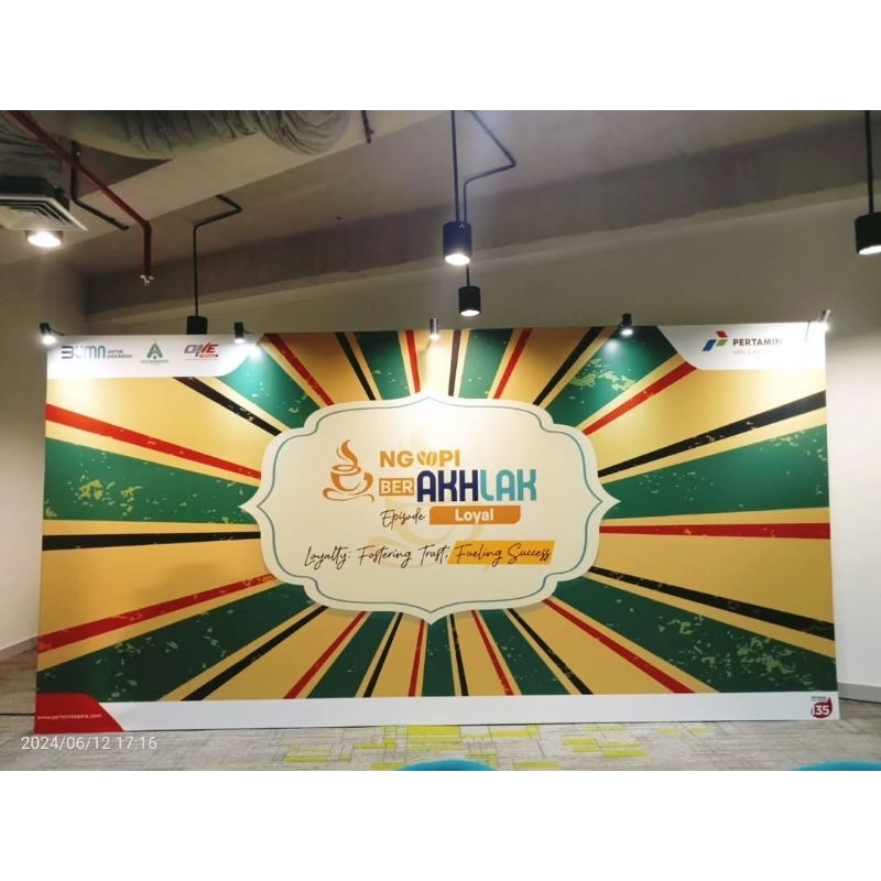 Jual BACKDROP KANTOR | BACKDROP EVENT | BACKDROP WISUDA |BACKDROP ...