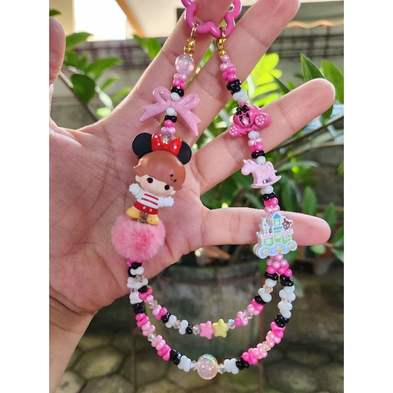 Jual phone strap figure + manik besi mix ceko | Shopee Indonesia