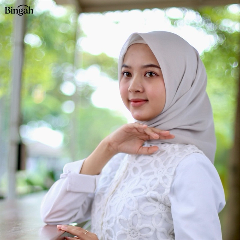 Jual Hijab Segi Empat Polos Bahan Paris Basic Premium Original - Warna ...