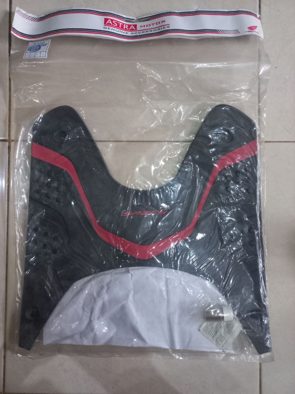 Jual Karpet Accessories Spacy Original Warna Hitam List Merah | Shopee ...