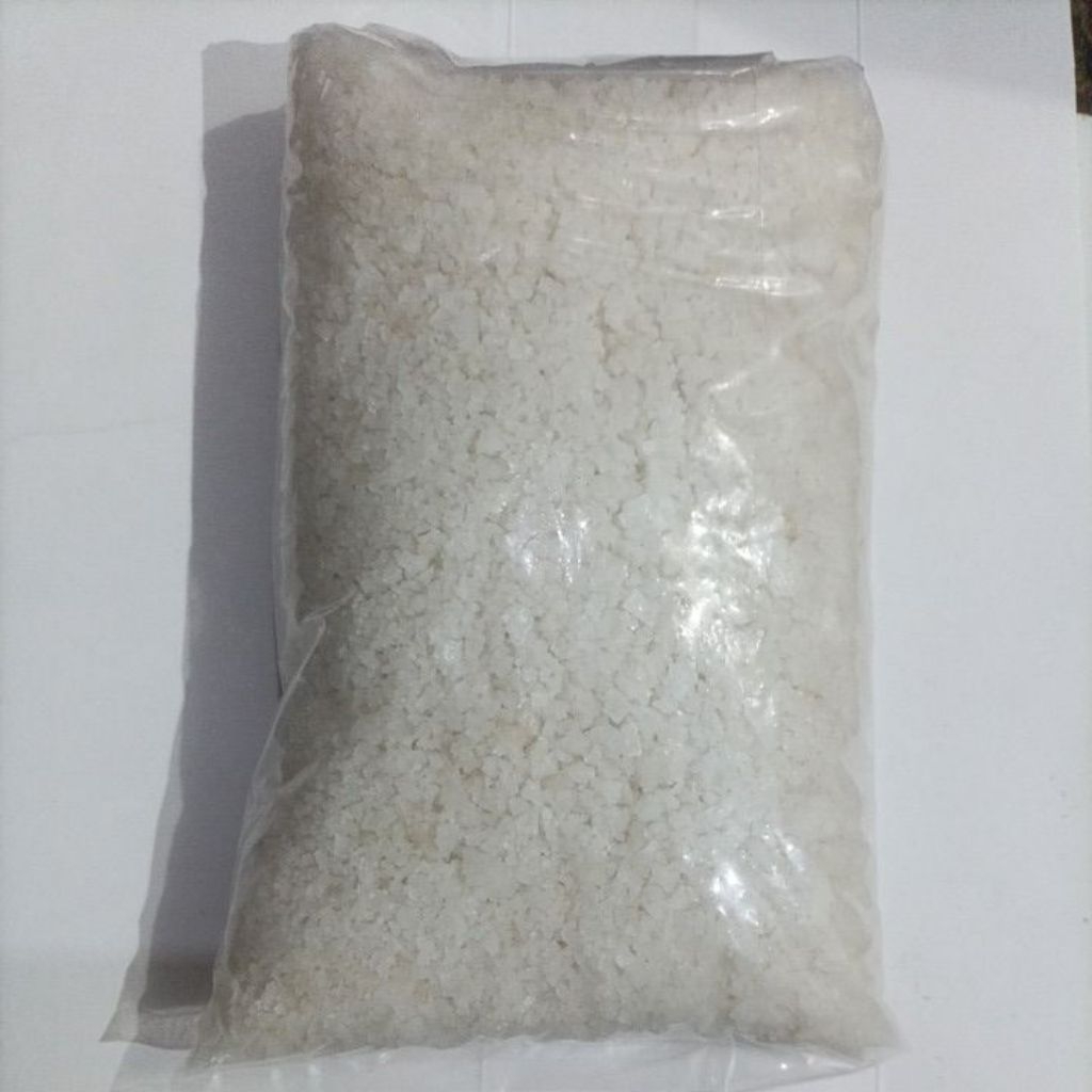 Jual Garam Kasar Alami 500gr – Asin Murni, Cocok untuk Masakan ...