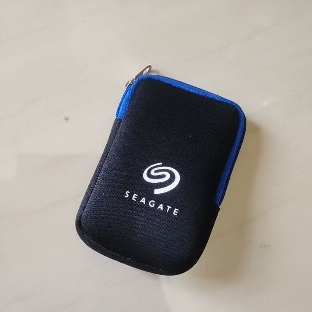 Jual Pouch seagate original, baru copotan hardisk seagate | Shopee ...