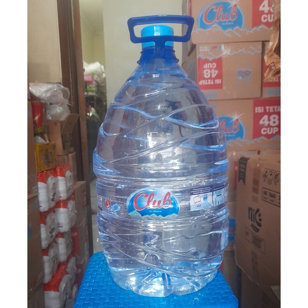 Jual CLUB Air mineral GALON 15 liter | Shopee Indonesia