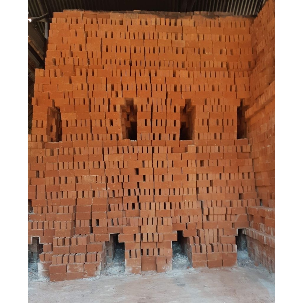 Jual Bata Merah Press Bangunan Wanaraja - Garut 7.000 buah | Shopee ...