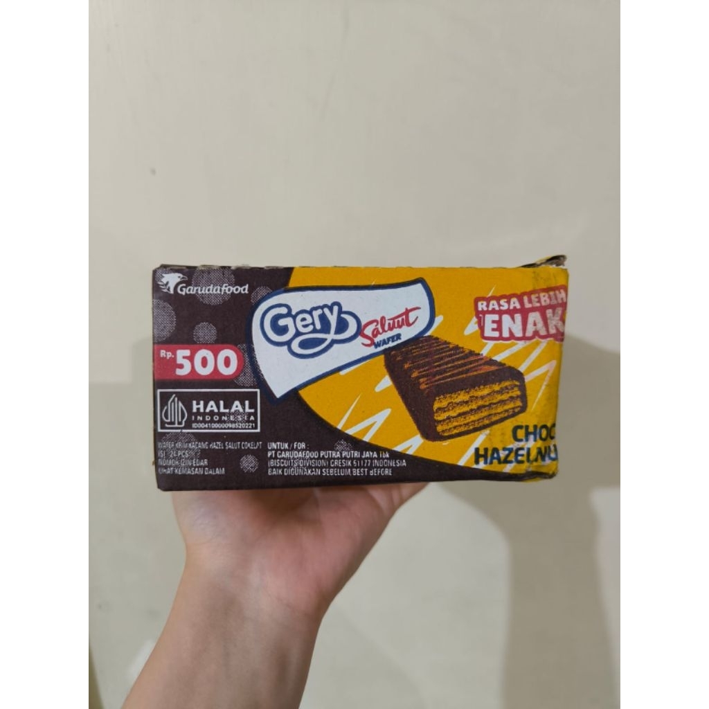 Jual GARUDAFOOD Gery Salut Wafer Choco Hazelnut, 1kotak (isi 24pcs ...