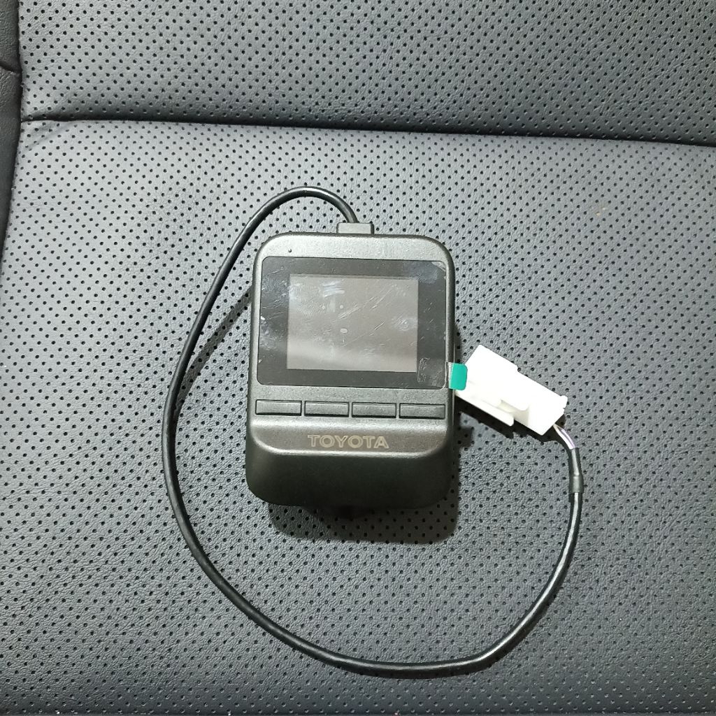 Jual Dashcam DVR Toyota Innova Zenix Q Hybrid Modelista Original ...