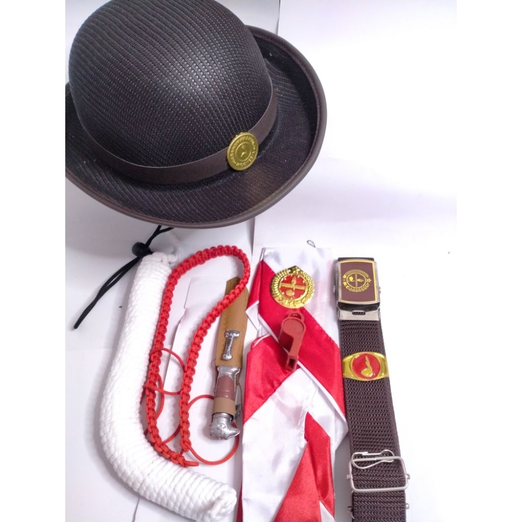 Jual perlengkapan alat Pramuka cewe kumplit Boni jaring/rajut dan Boni ...
