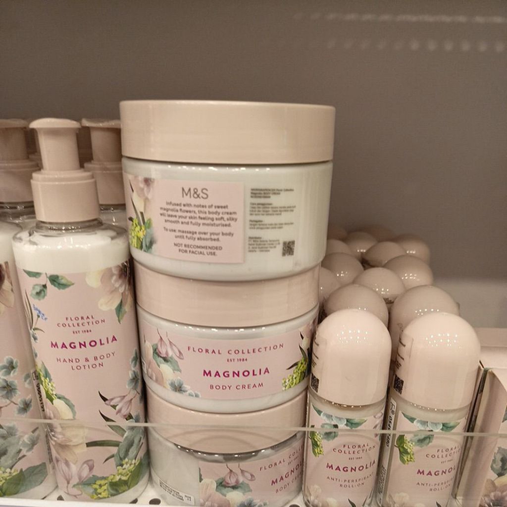 Jual Marks Spencer Magnolia Talcum Powder Bath Body Cream Pelembap ...