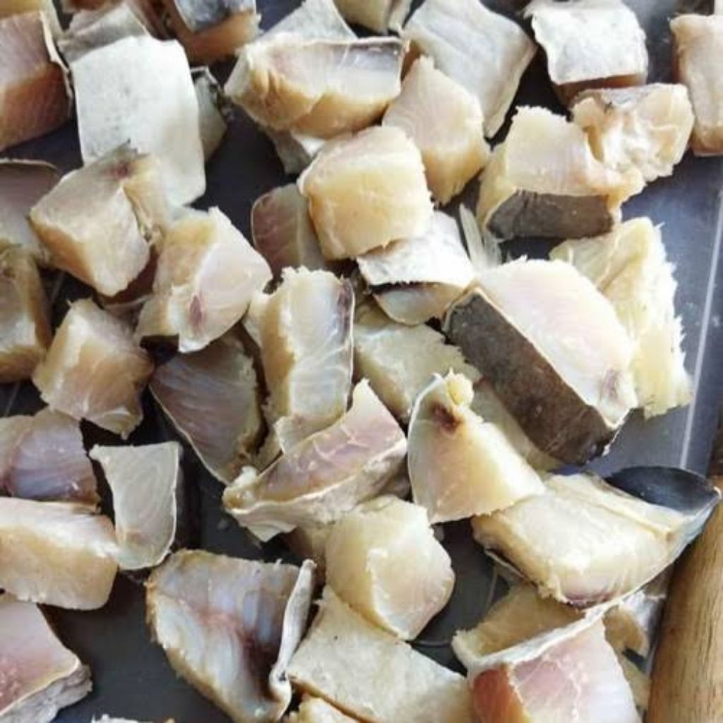 Jual ikan asin jambal roti mentega || 250 gram | Shopee Indonesia