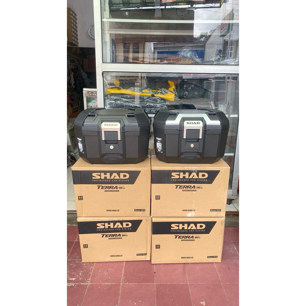 Jual Box Shad Terra 41 TR41 Original produk faqihmotoshop faqih motoshop | Shopee Indonesia