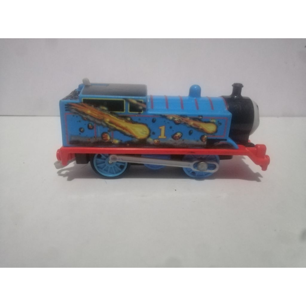 Jual kereta thomas and friends thomas motif bola api ori mattel ...