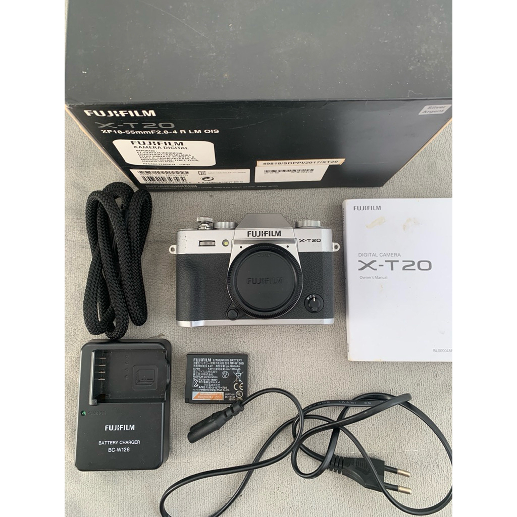 Jual Fujifilm XT20 Body Only ex FFID Fullset | Shopee Indonesia