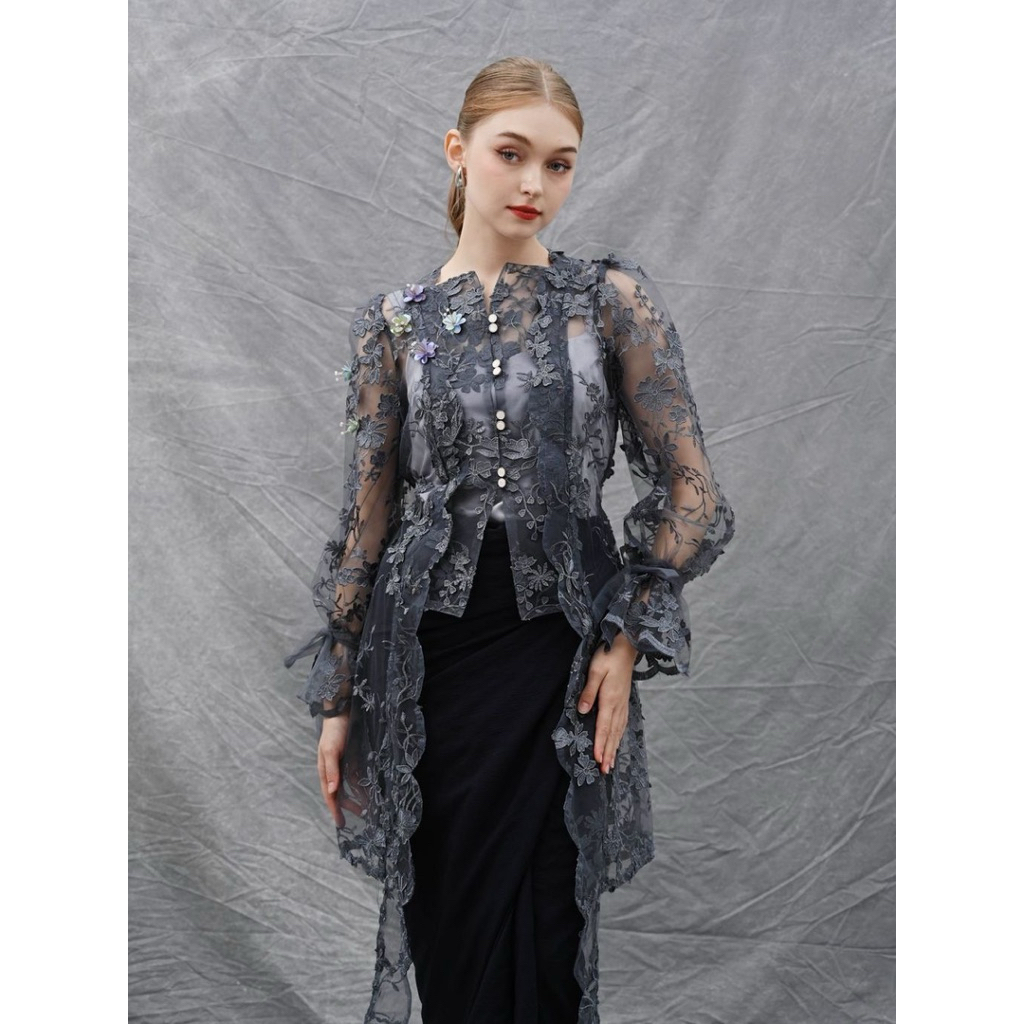 Jual READY FOR RENT (SEWA KEBAYA) JALEELA ROEKMINI DARK DENIM HITAM DENIM FULL SET (KEBAYA ...