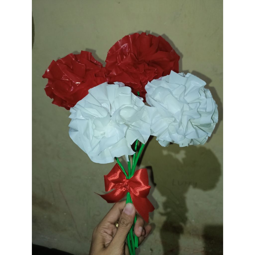 Jual kreasi prakarya bunga dari plastik kresek | Shopee Indonesia
