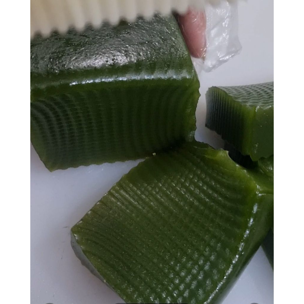 Jual Kue Lapis Sagu Pandan / Coklat Slice / Kue pepe/ kue Tradisional ...