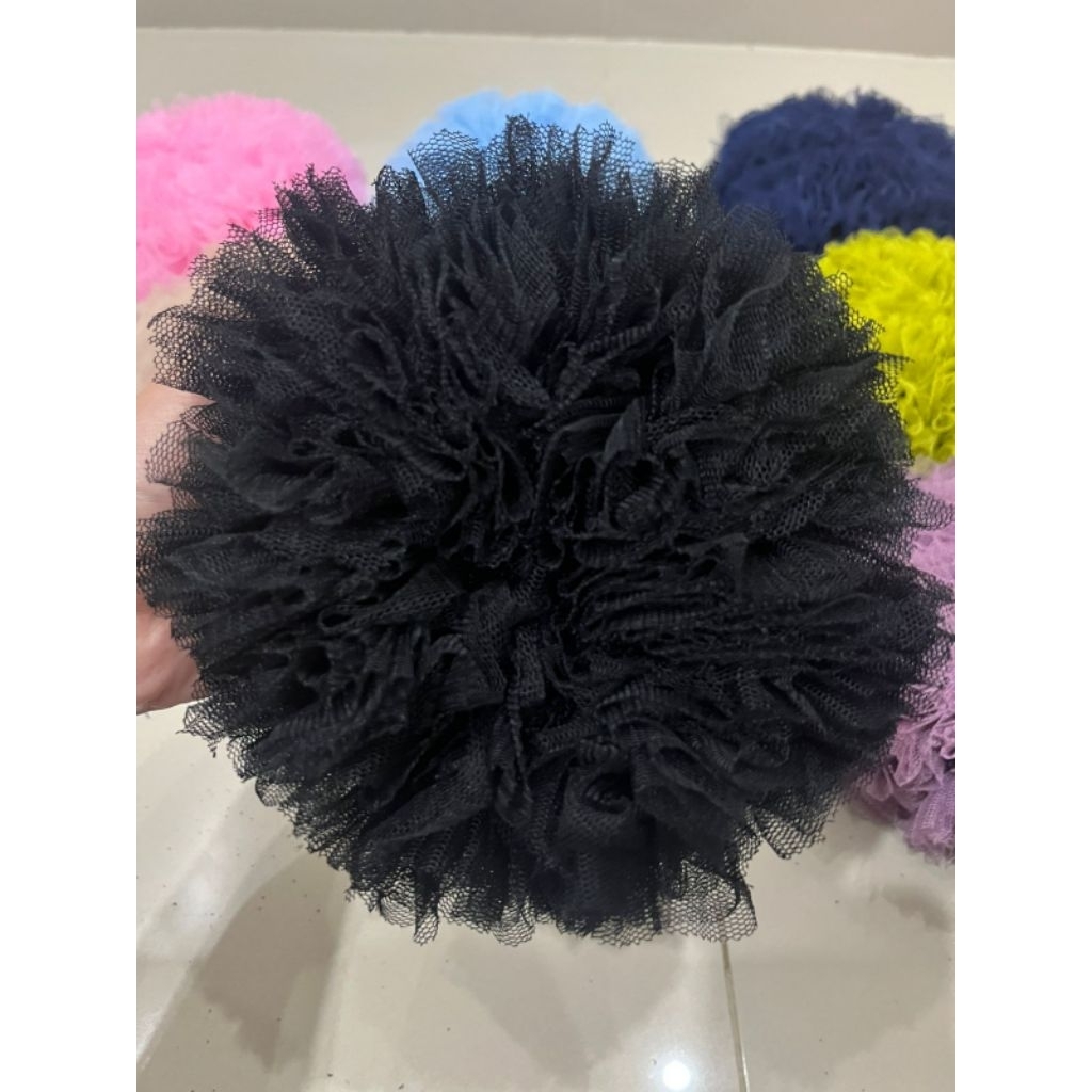 Jual CEPOL HIJAB JUMBO ANTI PUSING IKAT RAMBUT UKURAN JUMBO SCRUNCHIE ...